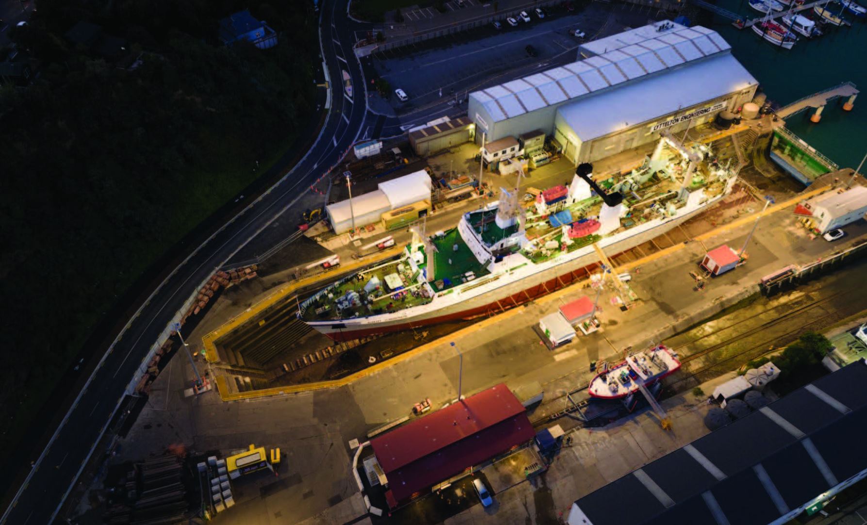 Dry Dock wins black sky award - Te Ana Marina